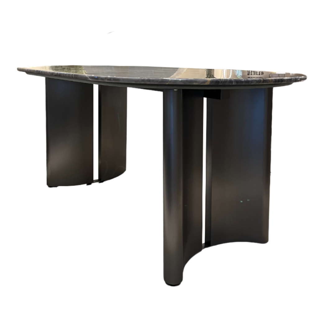 Dining Tables - Hooga